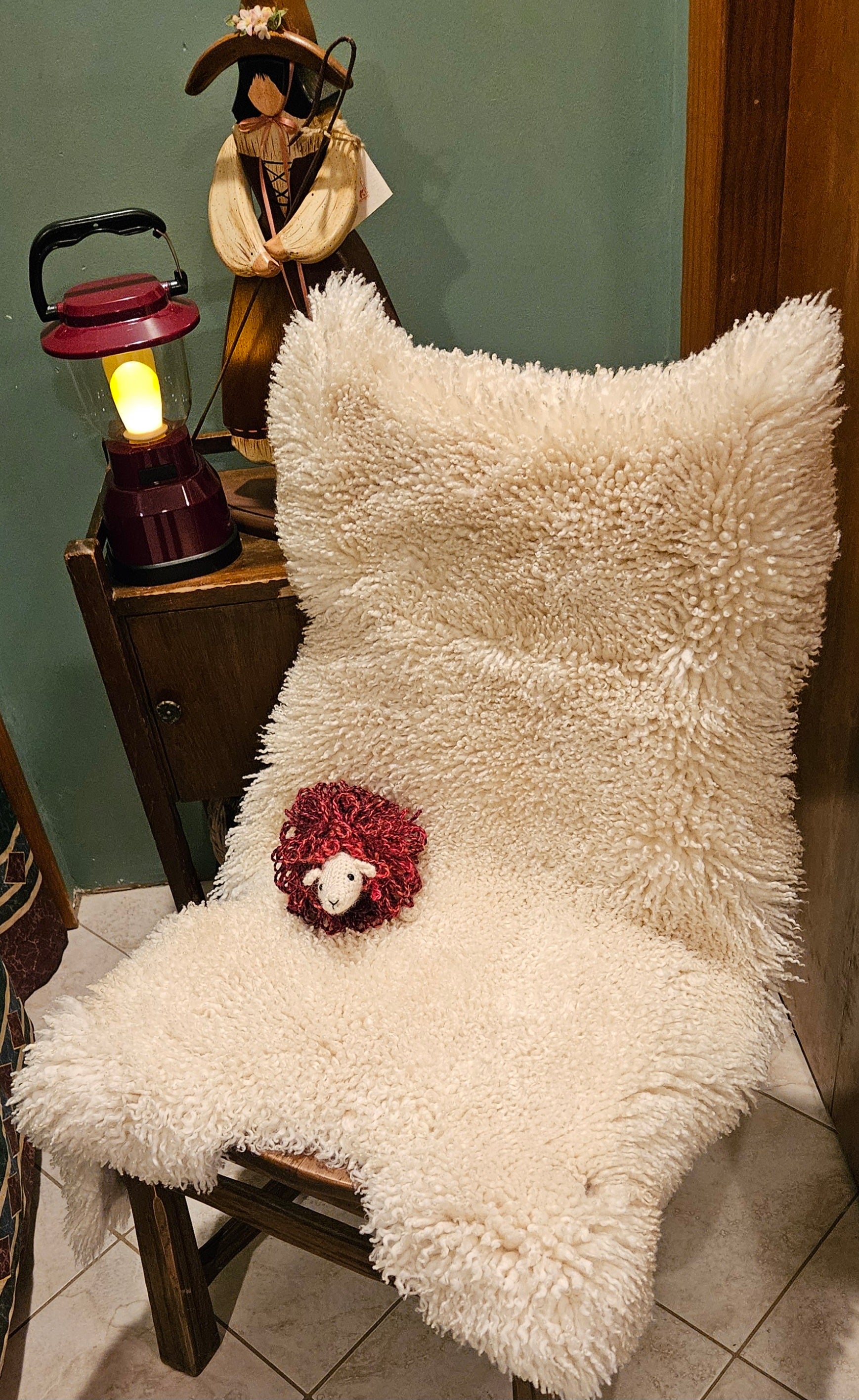 Sheepskin Soft White Romney ST3-275 35" x 27" – 3L&S Farms